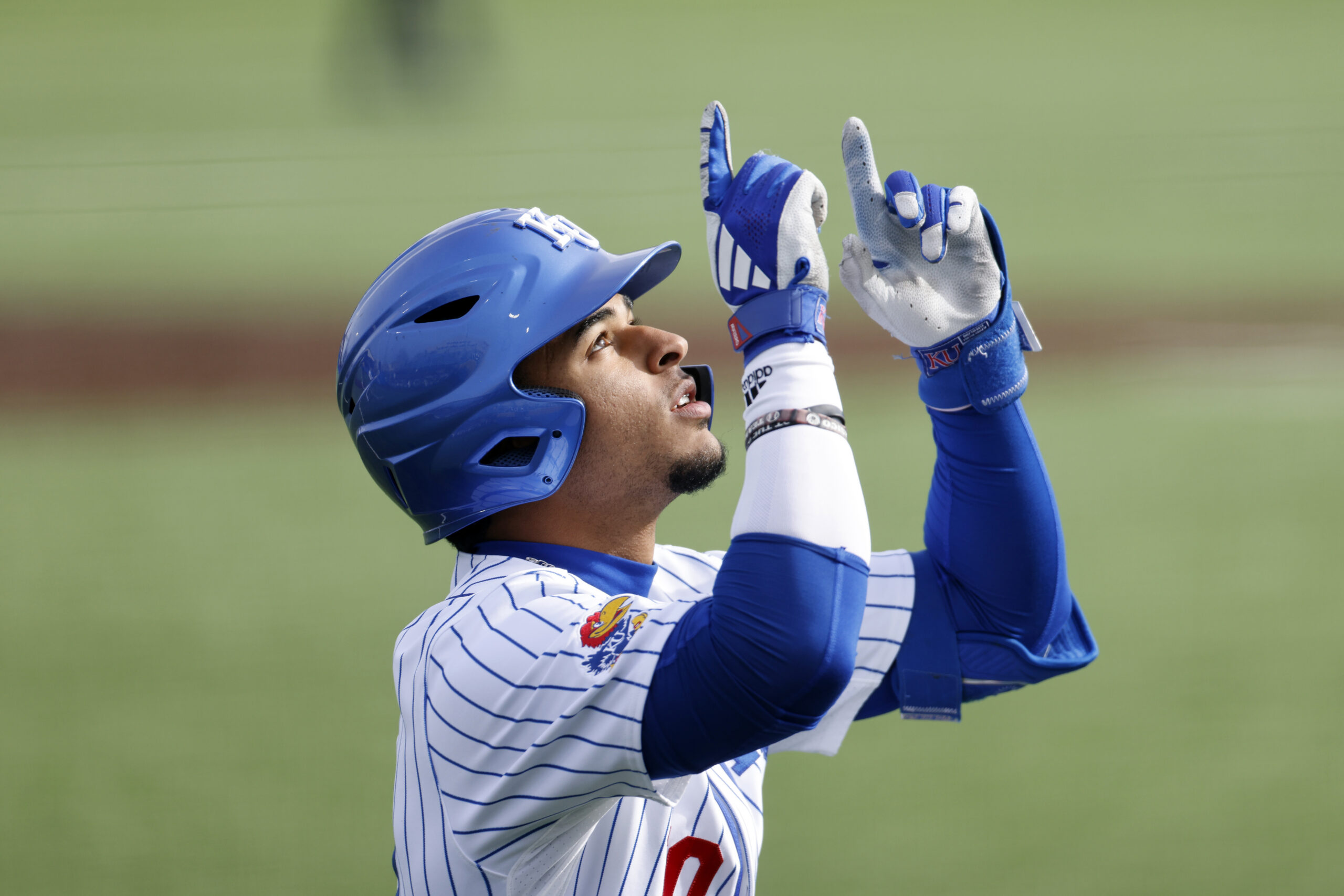 KU baseball sweeps first-place West Virginia, claims No. 2 seed for Big ...